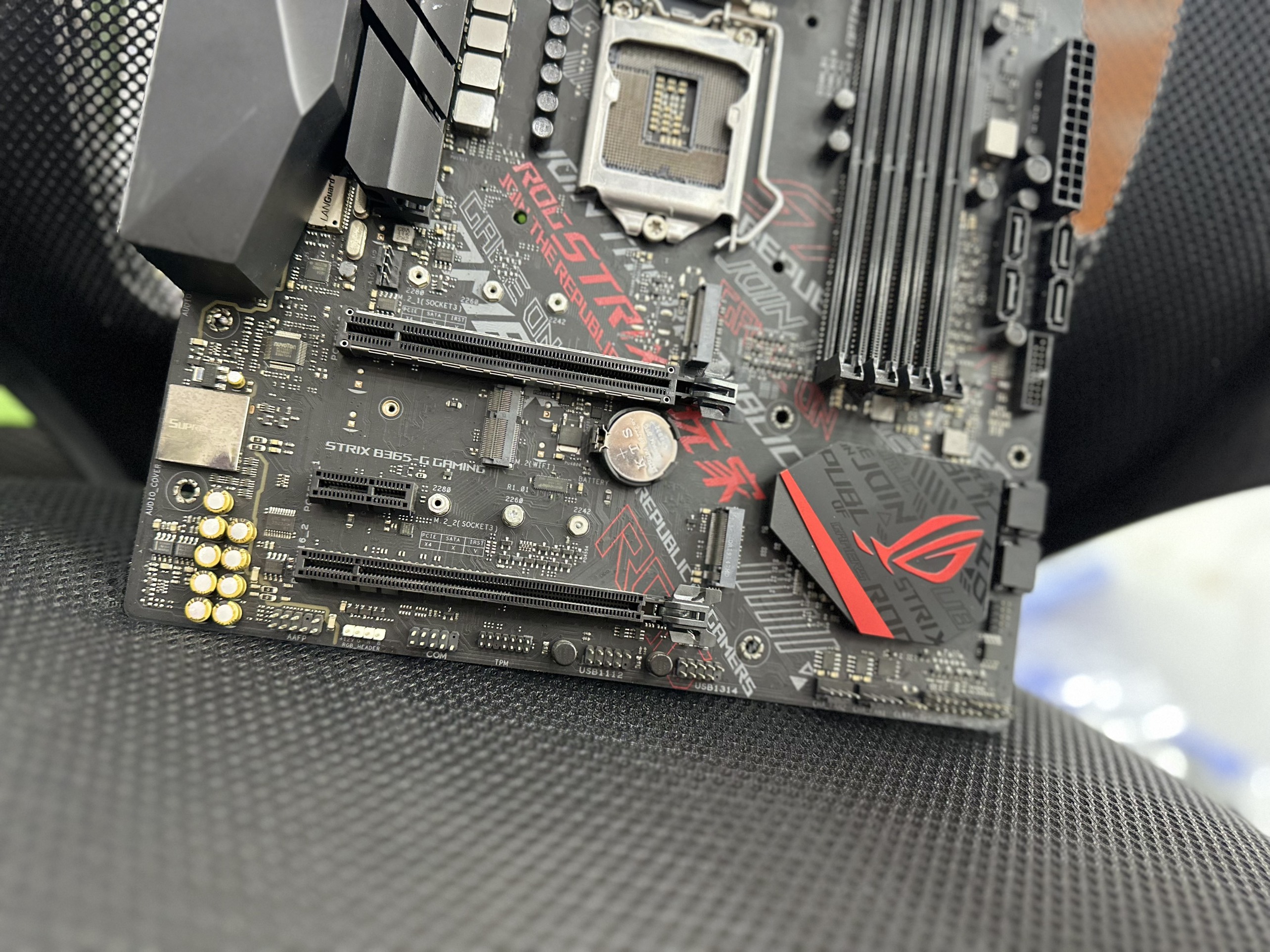 Mainboard ASUS ROG STRIX B365-G GAMING Cũ - MixASale