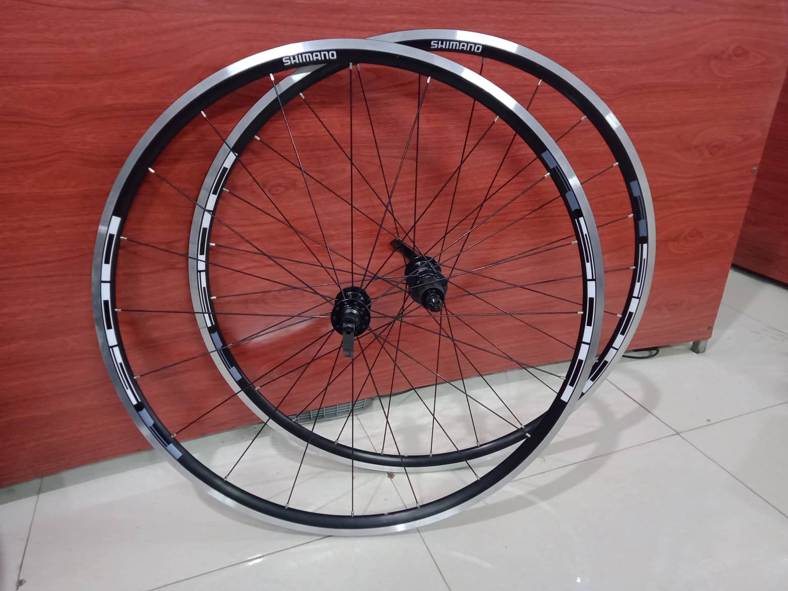 Bộ vành Shimano WH-R501 đan sẵn 700c Líp thả phanh U V Cao cấp | Lazada.vn