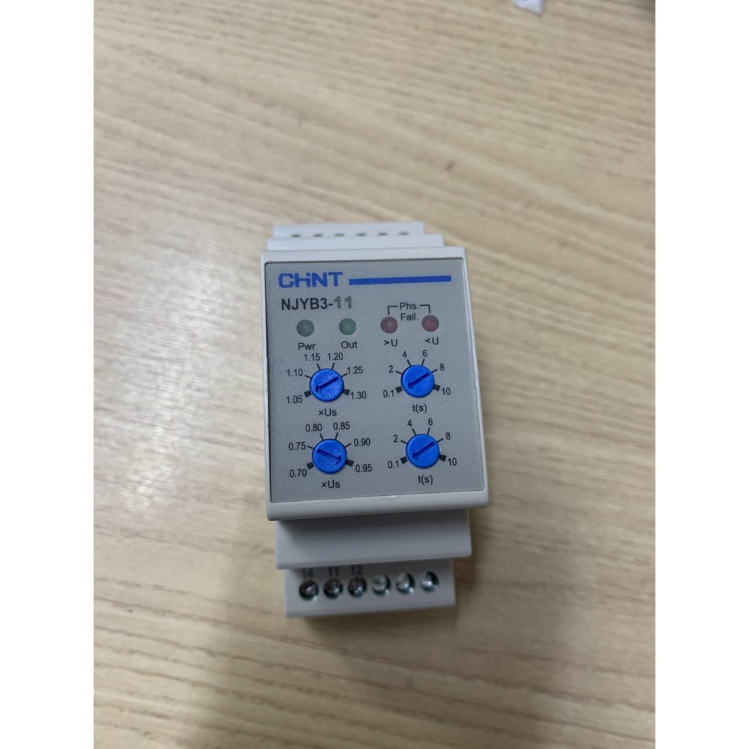 (CHINT) Rơle bảo vệ 1 pha, mất pha NJB3-11 | Lazada.vn