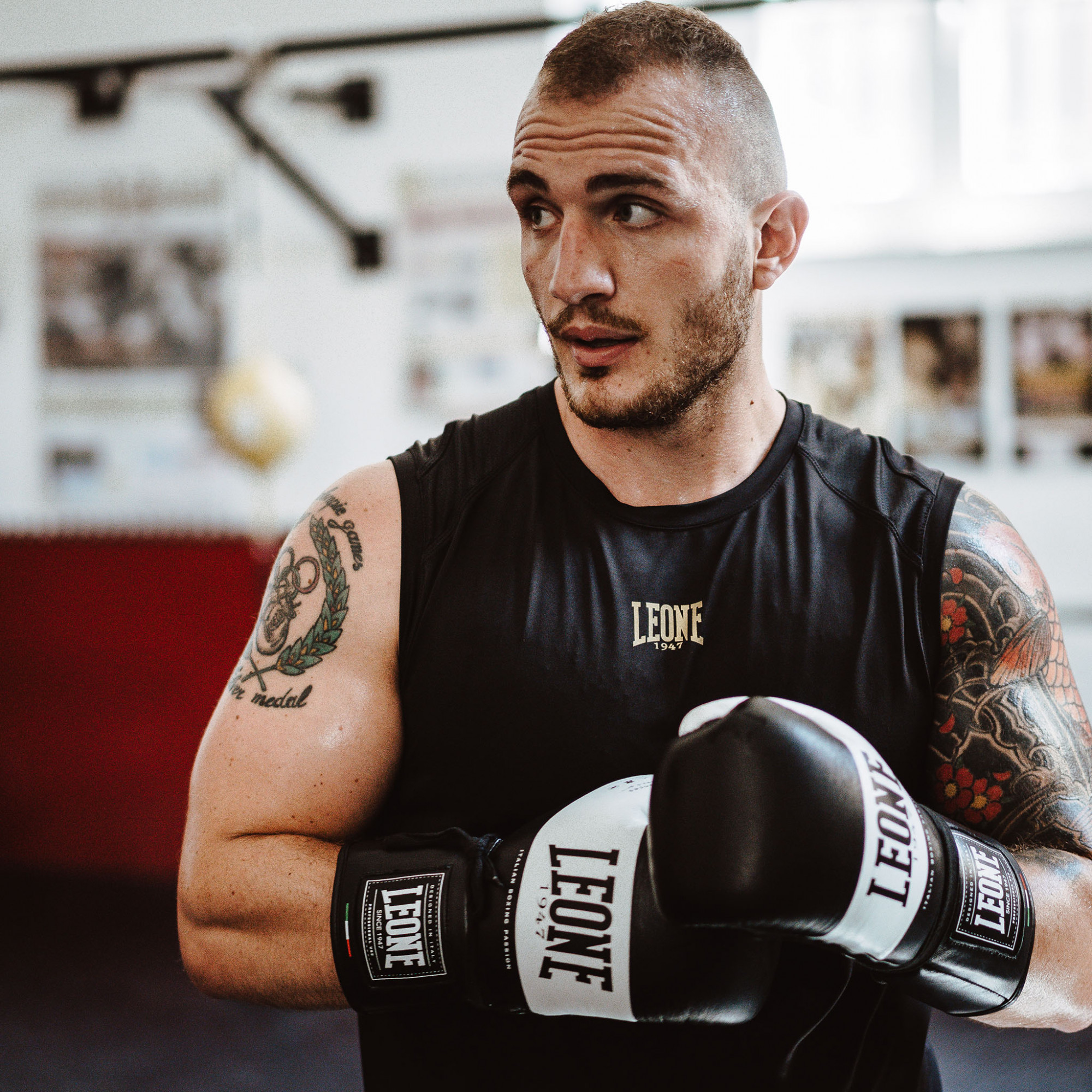 Găng tay Boxing Leone GN047 Shock - Black - MixASale