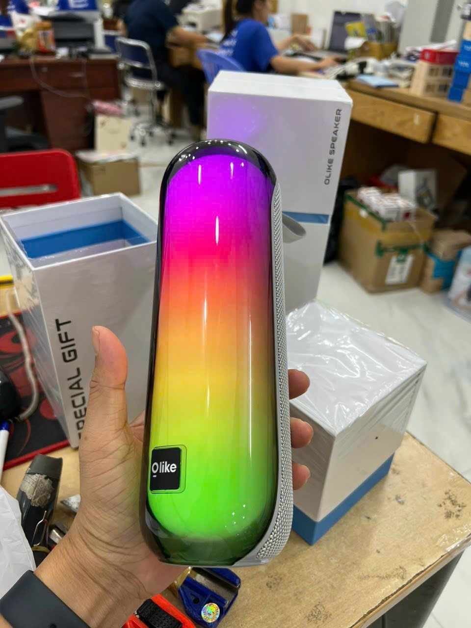 loa bluetooth Olike S3: Công suất 14W,thiết kế dạng đèn cực chất, thời ...