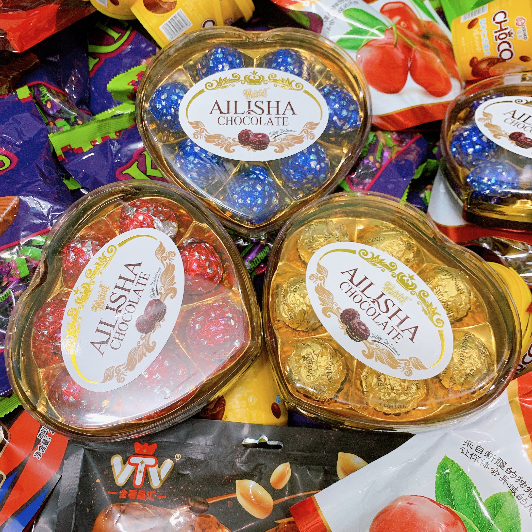 Hộp kẹo chocolate AILISHA hình trái tim cao cấp nhân soco