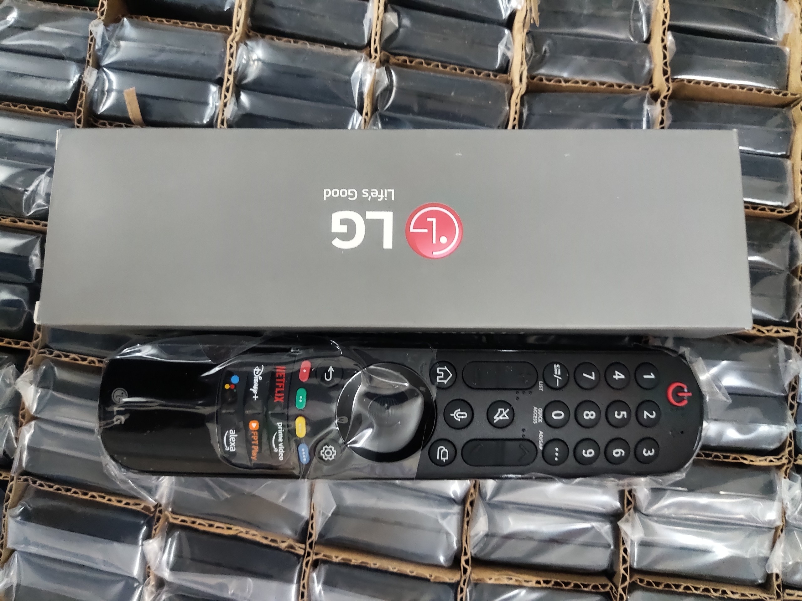 Điều khiển tivi LG MR22 dùng cho tivi từ cuối 2017 đến 2022- có giọng ...