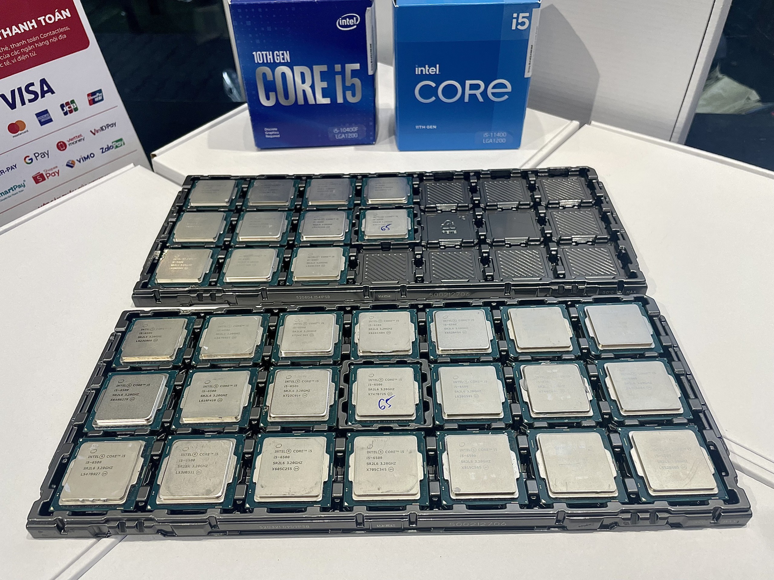 Cpu bộ vi xử lý Intel Core I7-13700K (30MB Cache up to 5.40 GHz 16C24T socket 1700) Box Công Ty ...