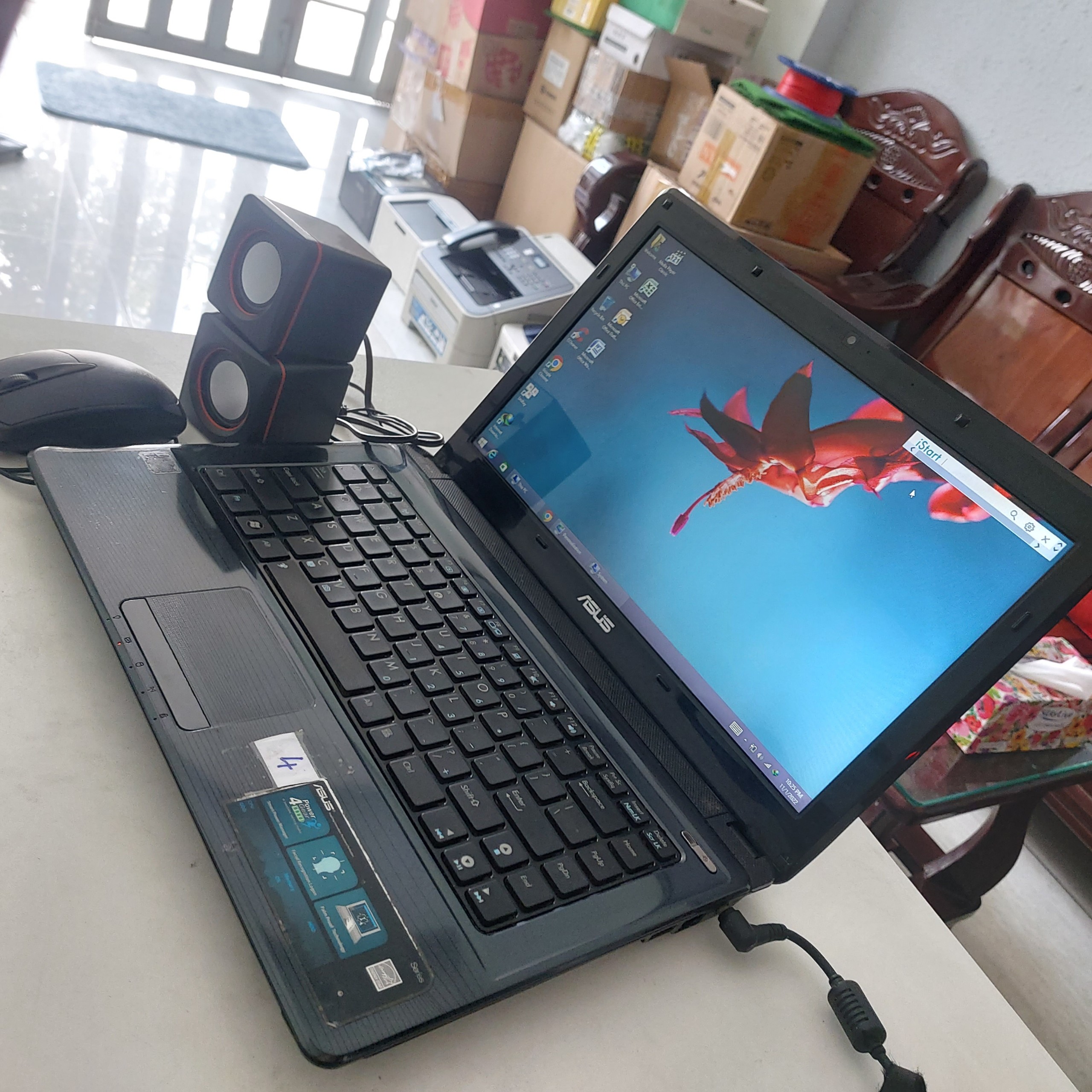 Laptop Asus A42F core i5 ram 4G ổ cứng 250Gb tặng kèm loa chuột túi ...