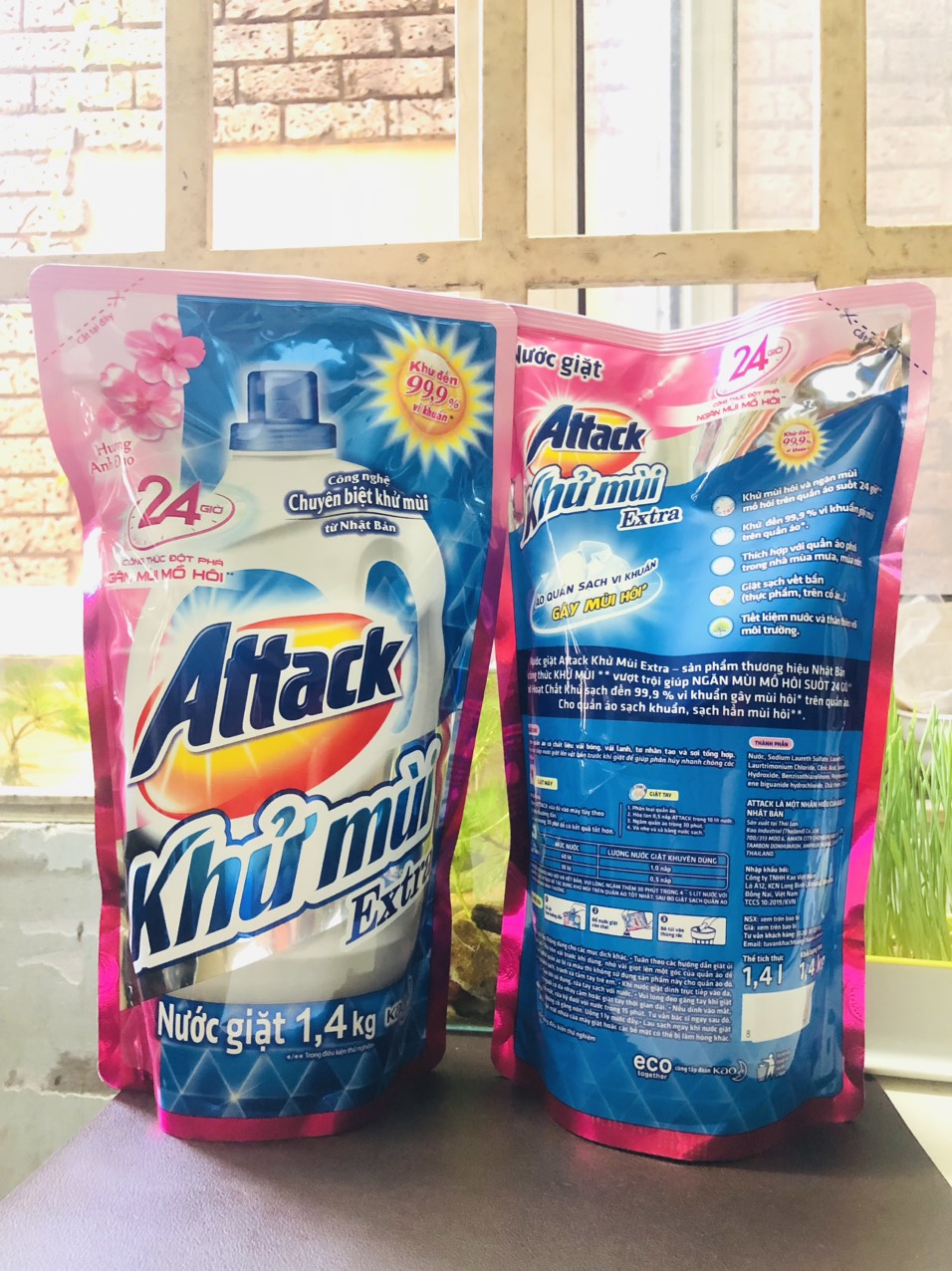 Nước giặt Attack Khử Mùi Extra Hương Anh Đào - Túi 14L - MixASale