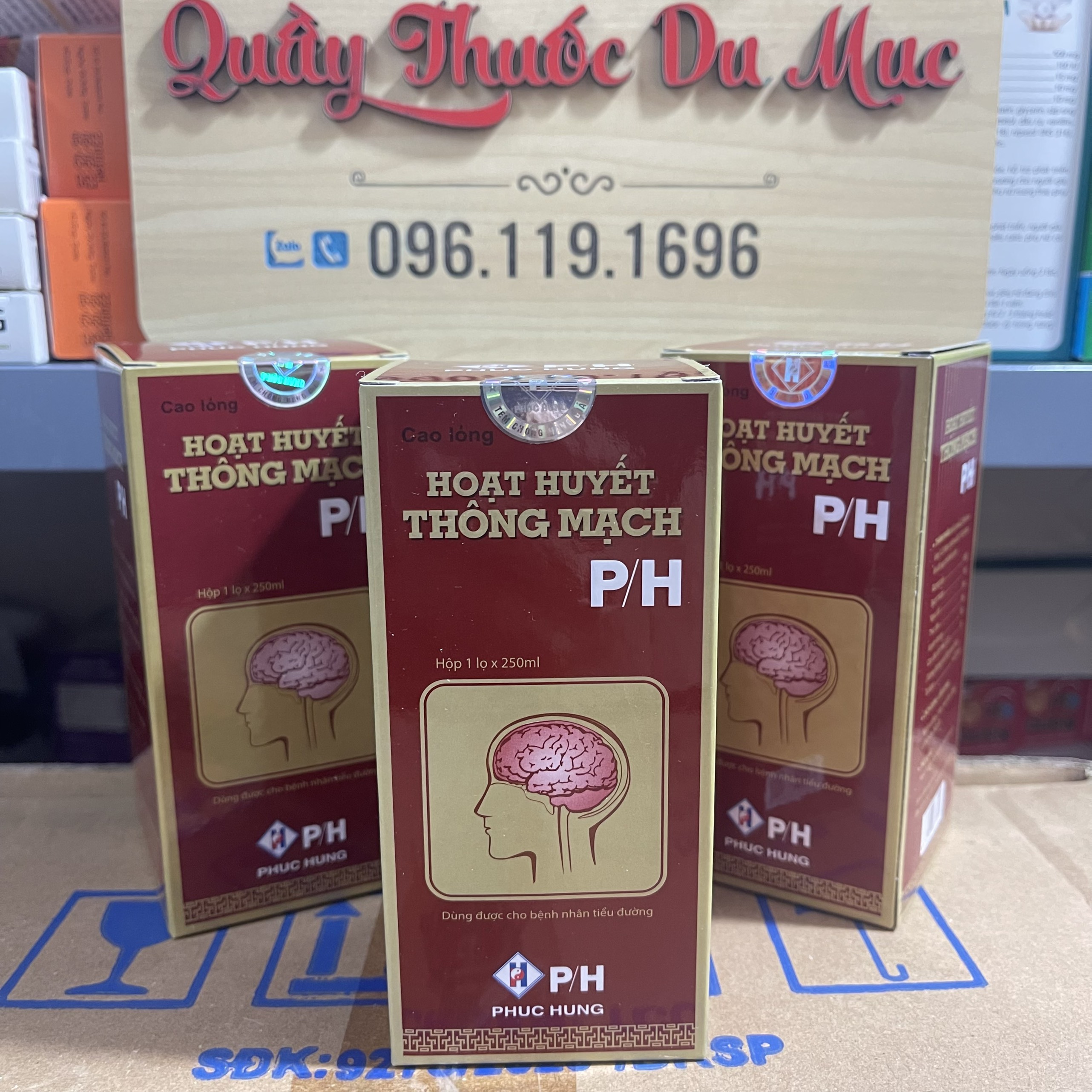 Hoạt huyết thông mạch P/H Phúc Hưng 250ml siro - Dùng cho người thiếu máu, đau đầu, hoa mắt ...