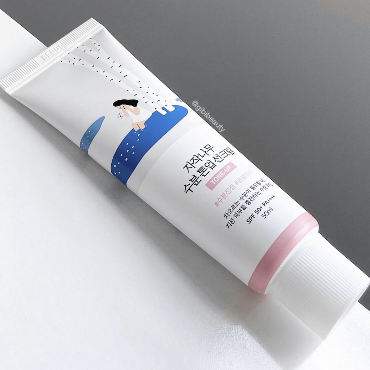 Kem chống nắng ROUNDLAB Brich juice Moisturizing 50ml SPF50+ PA ...