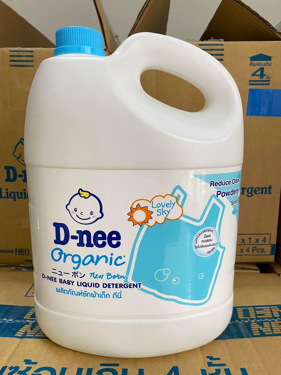 Nước giặt quần áo Dnee 3000ml D-nee màu trắng Nước giặt quần áo chính ...