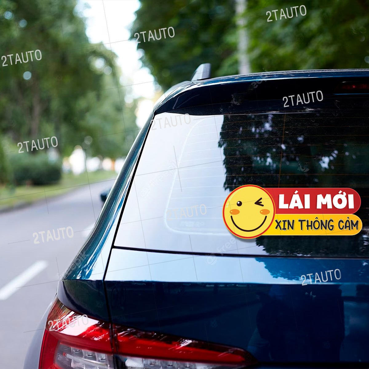 (MẪU MỚI) Logo tem decal dán LÁI MỚI XIN THÔNG CẢM HÌNH MẶT CƯỜI có keo ...