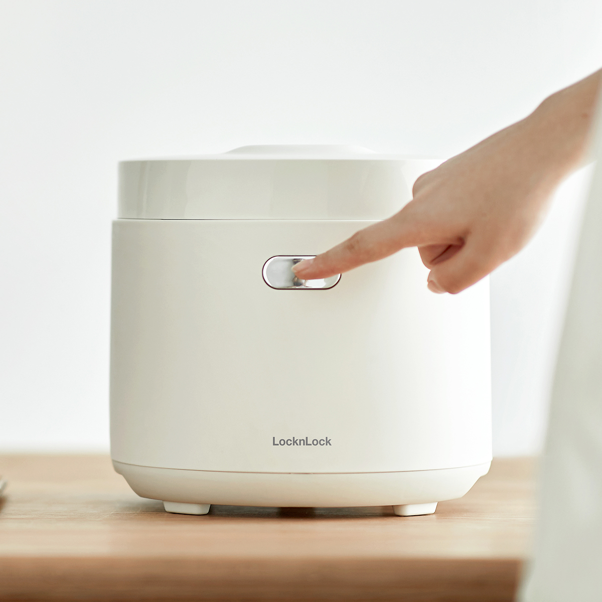 Nồi cơm điện Locklock Smart rice cooker EJR364IVY - 220V 50Hz -Công ...