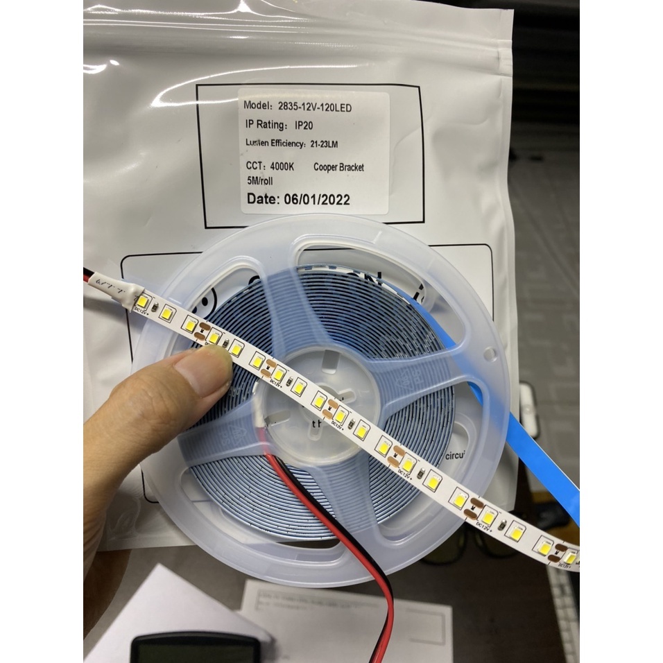 led dây 12v 2835 120 led smd giá rẻ loại tốt chuyên dán thanh nhôm lắp tủ bếp kệ trưng bày (cuộn ...
