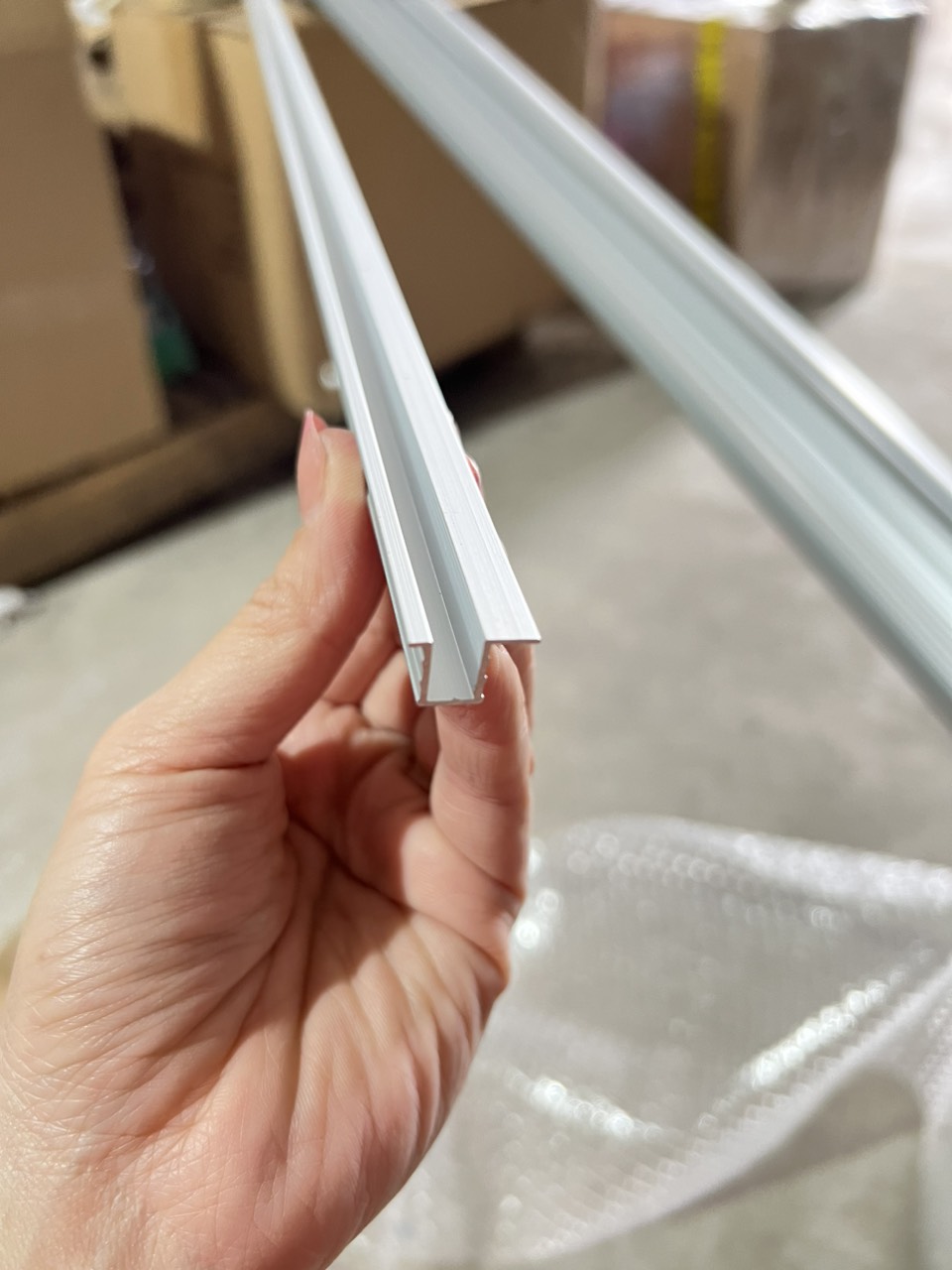 Ray cửa lùa tủ loại dày ,Thanh ray trượt tủ lùa tủ áo,ray trượt âm kèm ...