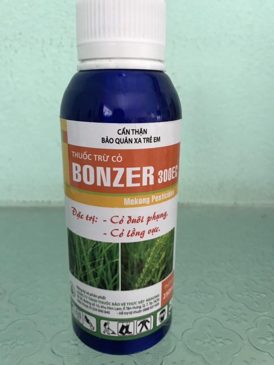 Thuốc trừ cỏ đuôi phụng, cỏ lồng vực BONZER 300EC/250ML | Lazada.vn