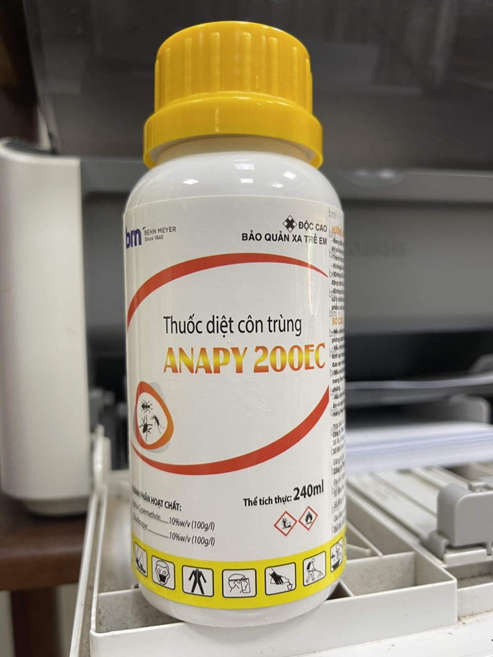 Thuốc diệt côn trùng muỗi ruồi ANAPY 200EC chai 240ml (Xuất xứ:BEHN ...