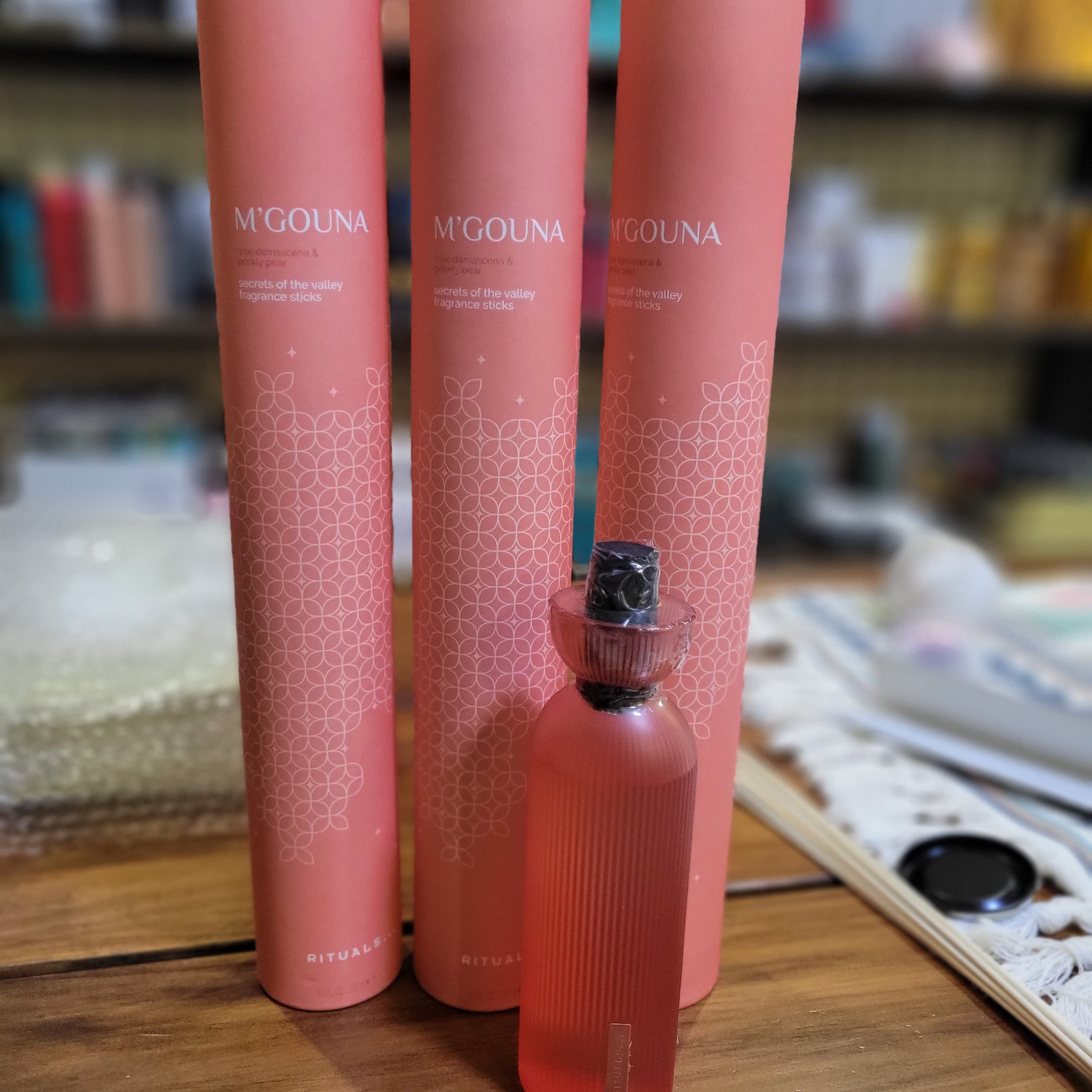 Tinh dầu tán hương thơm phòng The Rituals Oil diffuser fragrance sticks ...