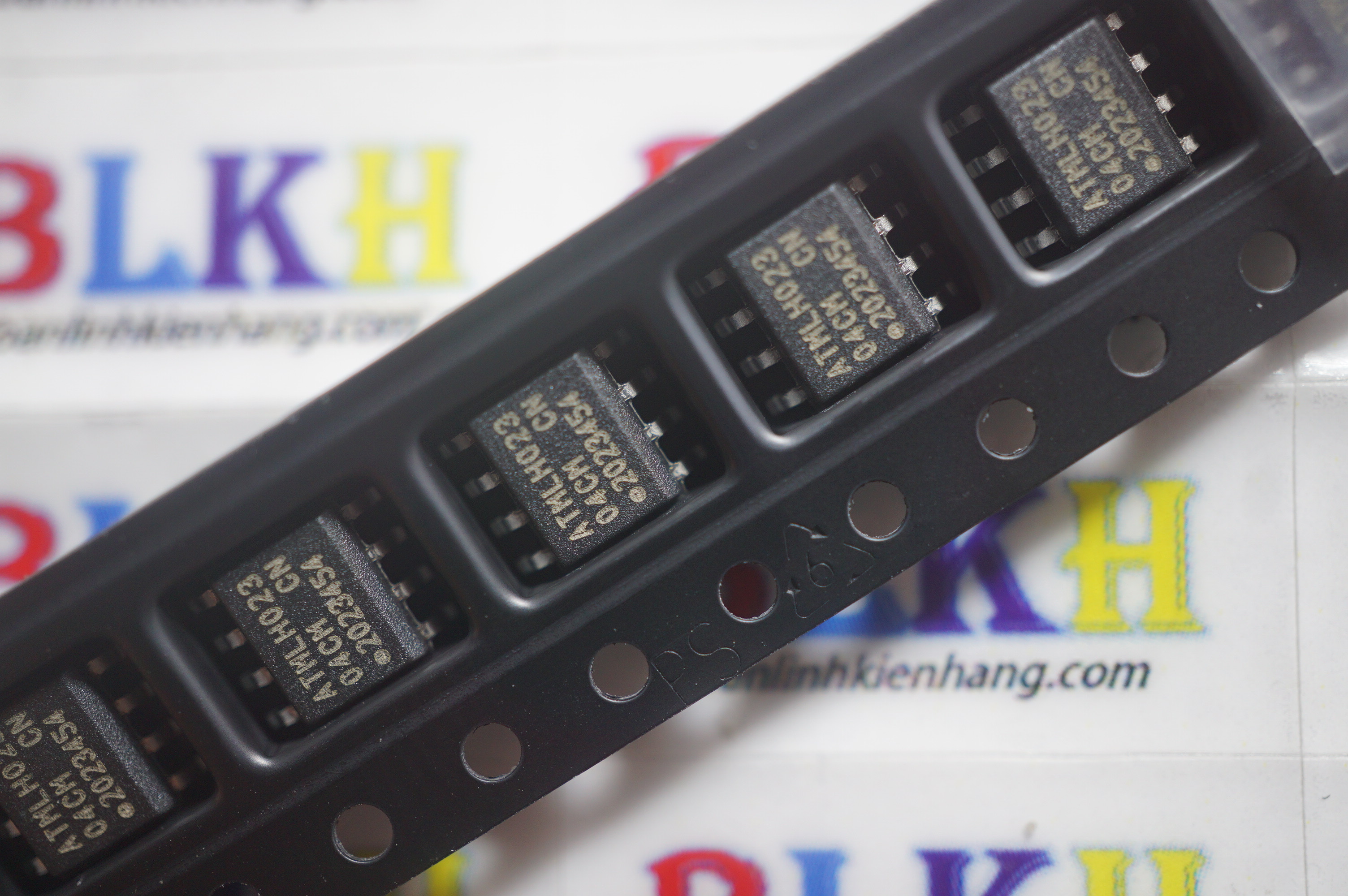 3 IC Nhớ EEPROM 24C04 AT24C04 04CM SOP-8 chính hãng Atmel | Lazada.vn