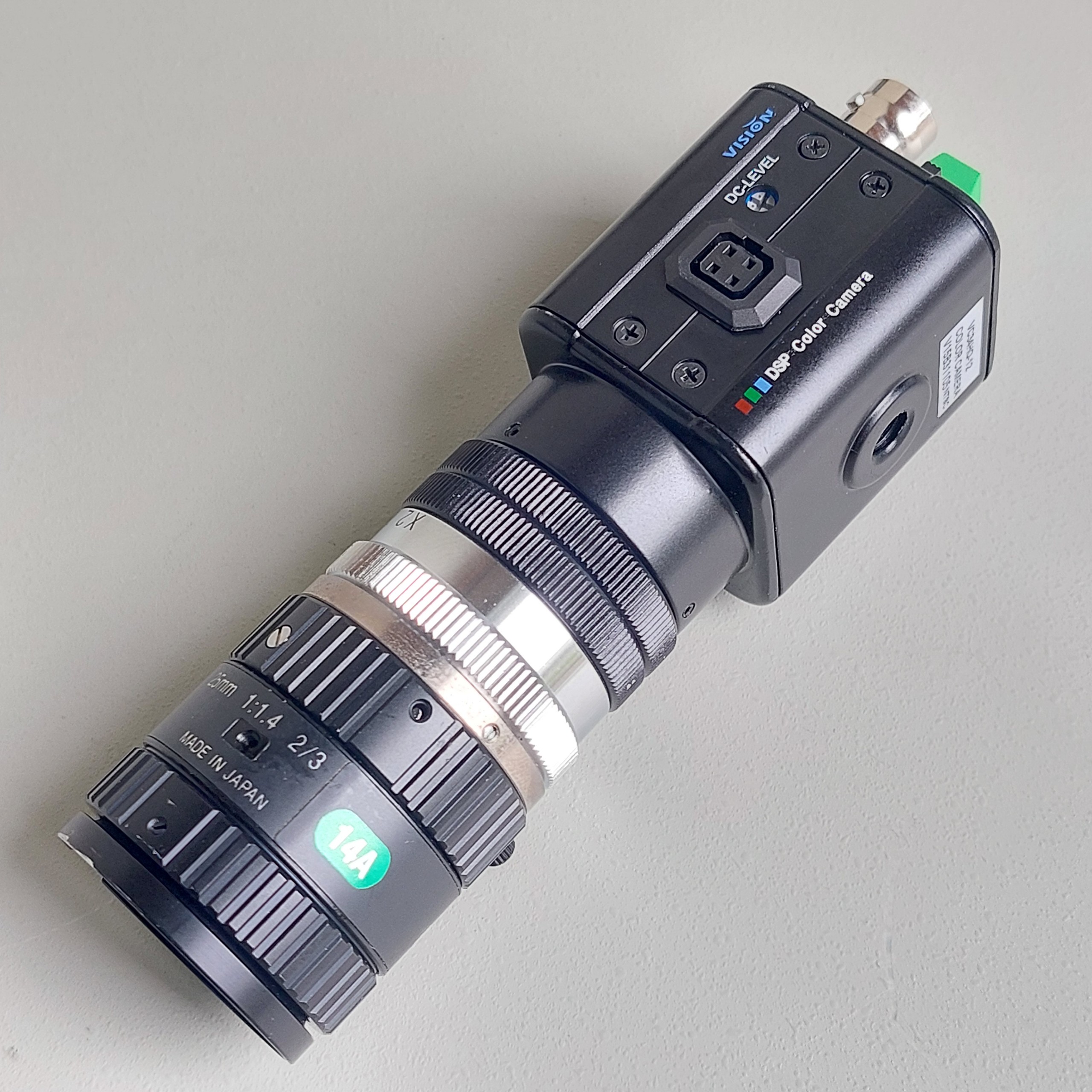 Camera màu công nghiệp Vision VC34HQ-12 - Kèm ống kính (Lens) 2/3 25mm ...