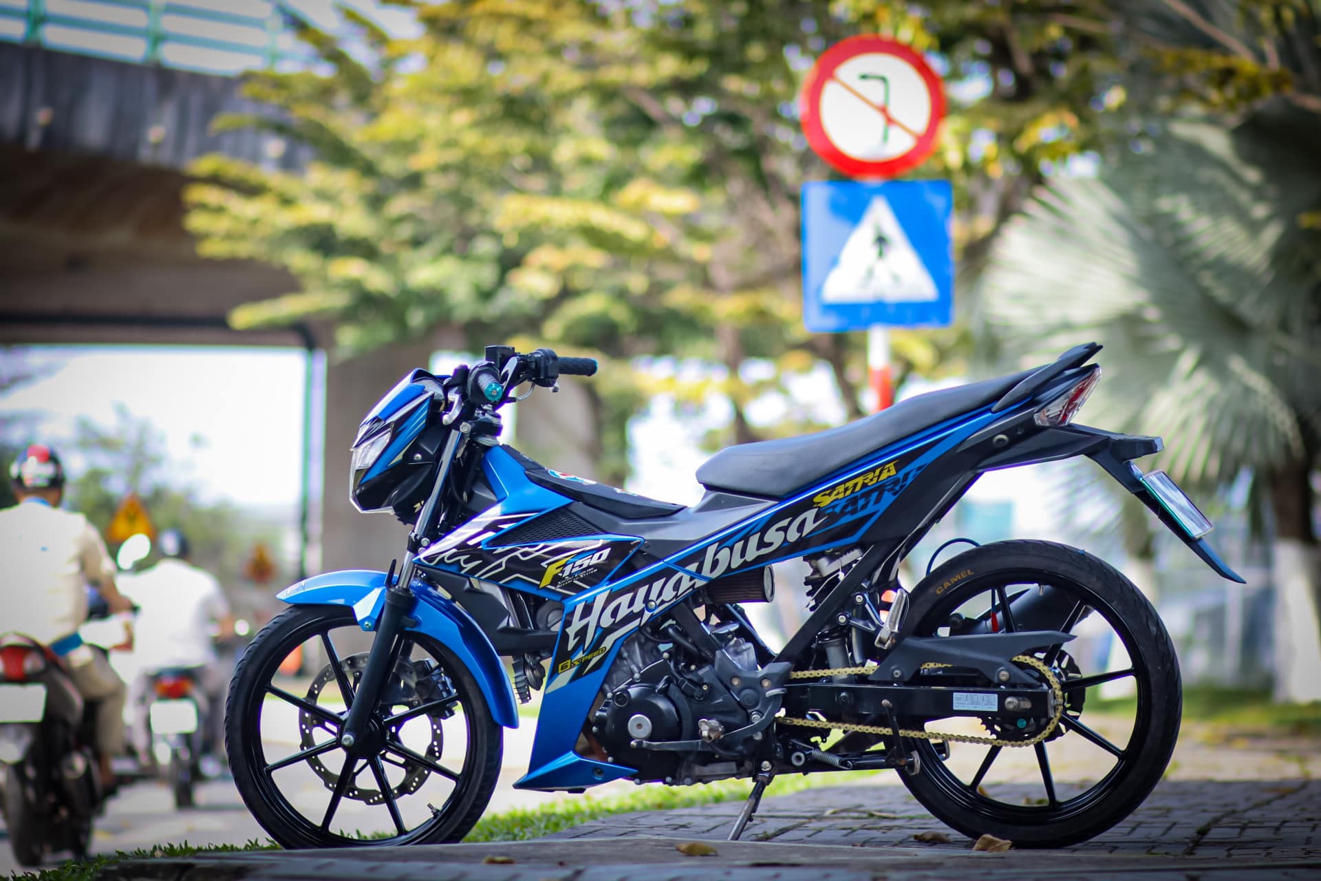 Tem Rời Dán Xe Satria Fi - Raider Fi Mẫu Hayabusa Xanh Đen Trắng Chữ ...