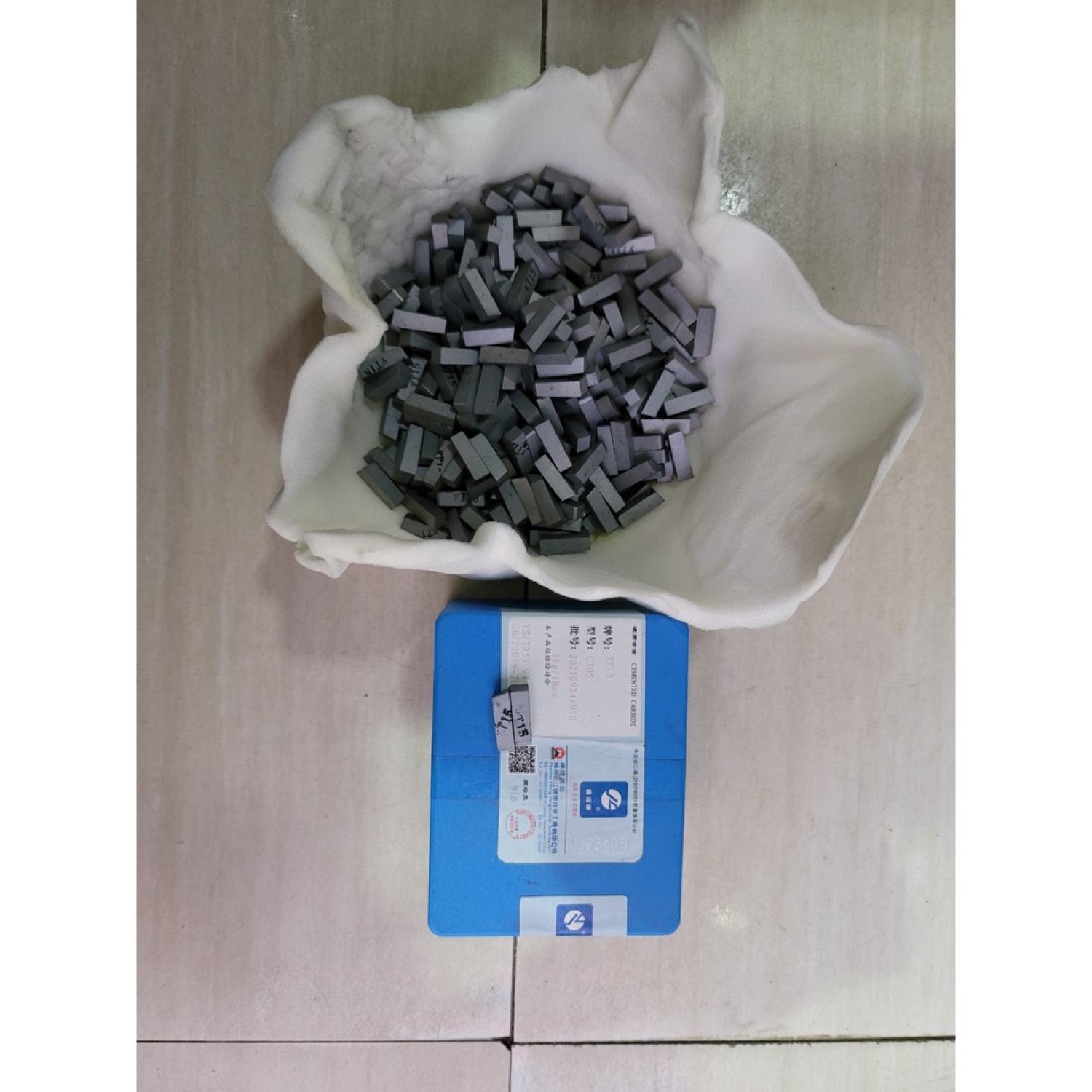 Mảnh hợp kim hàn dao tiện YT5 A116 YT5 A118 YT5 A120 YT5 C305 YG8 C122 - MixASale