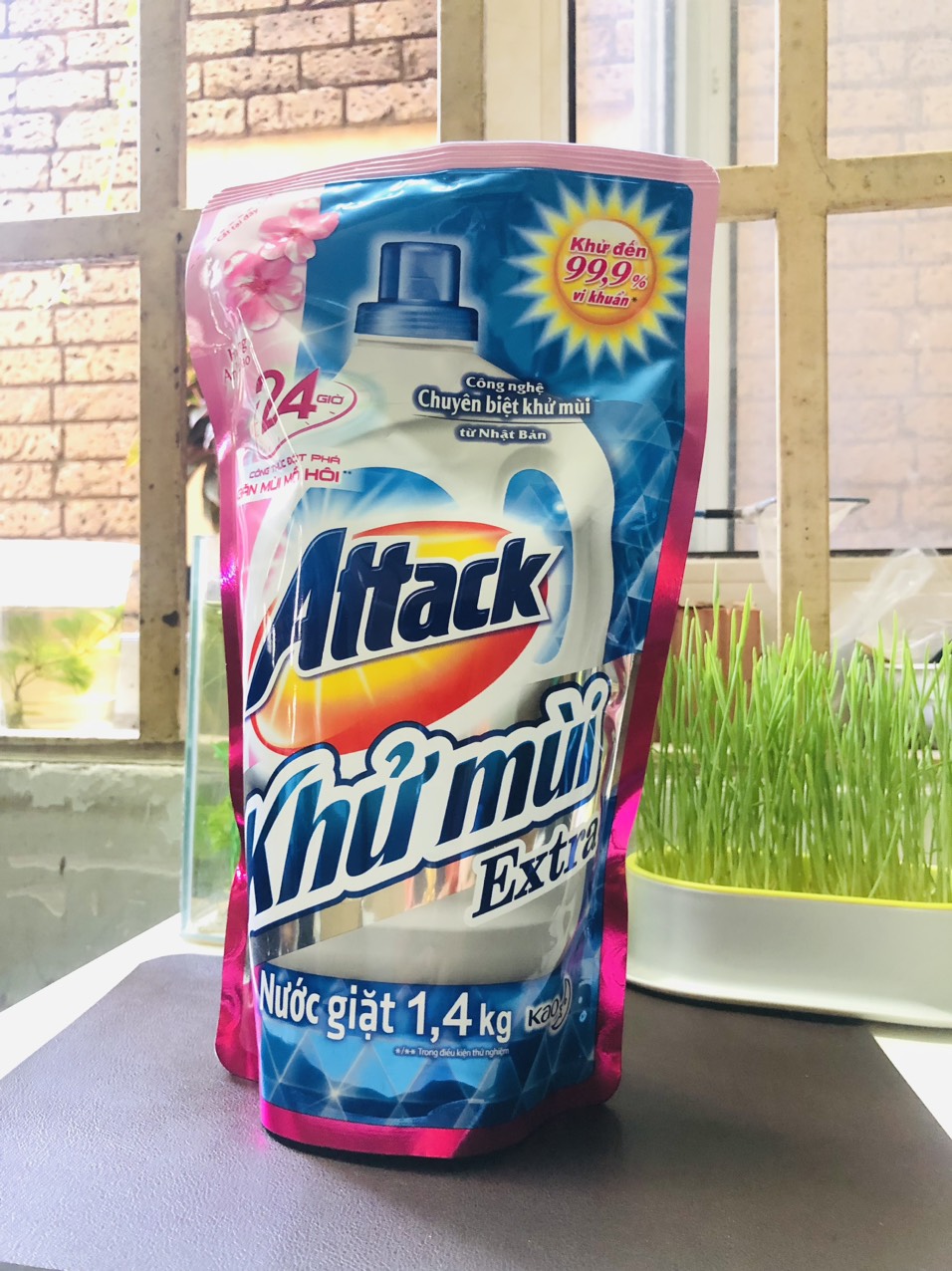 Nước giặt Attack Khử Mùi Extra Hương Anh Đào - Túi 14L - MixASale