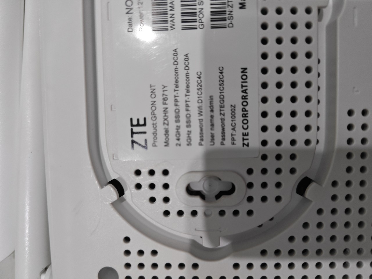 Modem ZTE 671Y unlock có thể thay SN để thay modem nhà mạng đang dùng ...