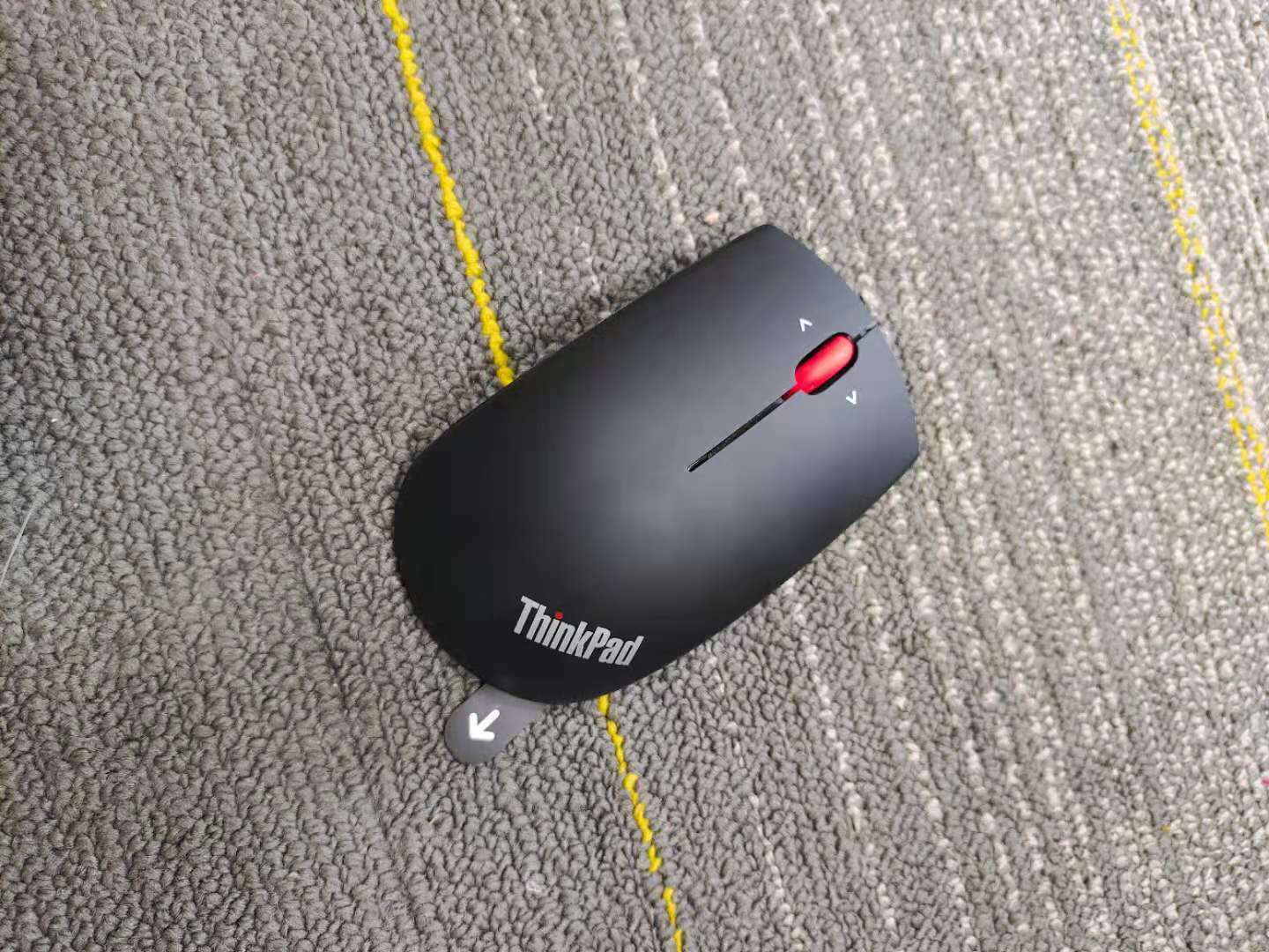 Chuột không dây Lenovo ThinkPad Bluetooth & USB Laser Mouse Upgrade ...