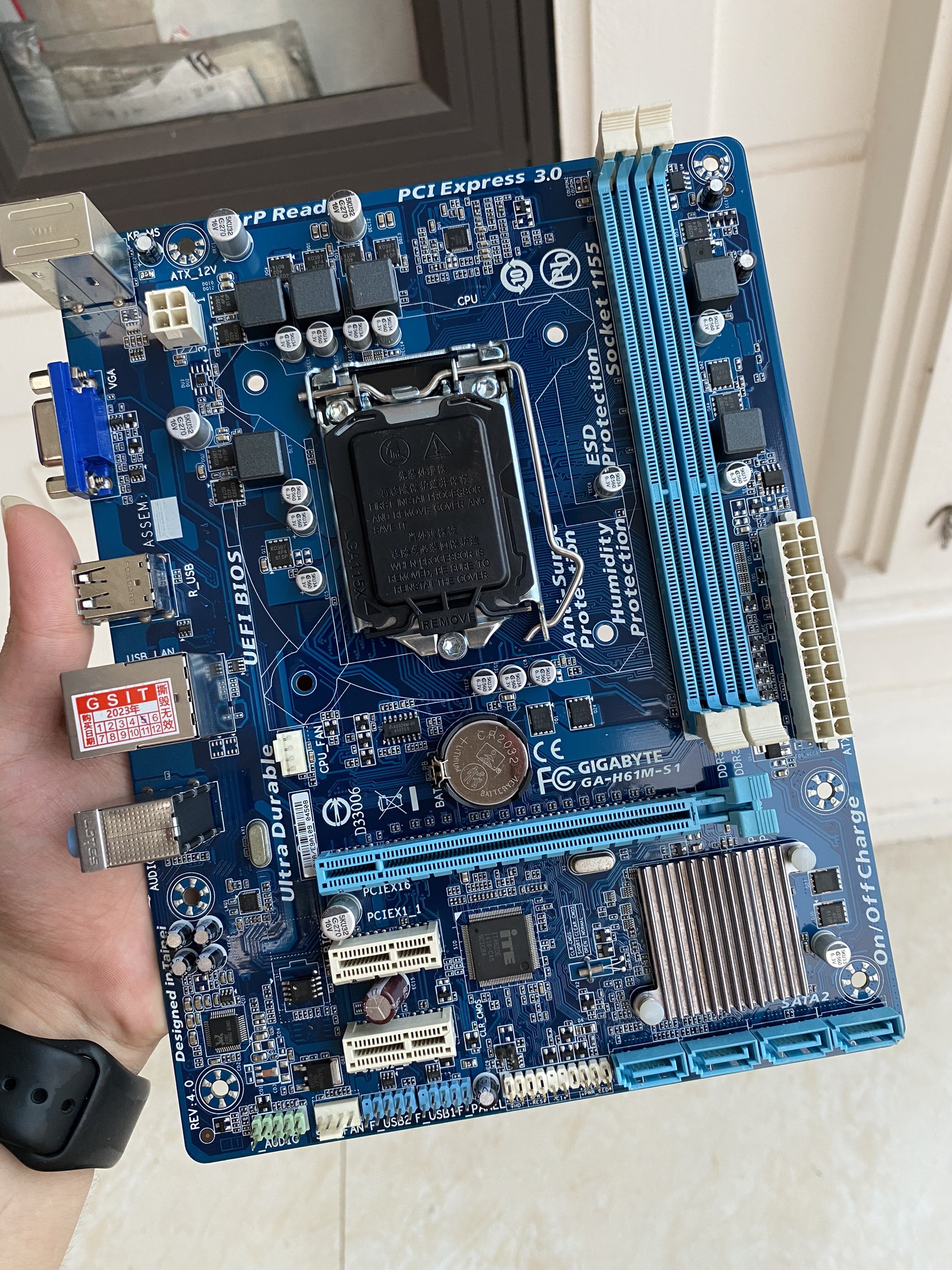 COMBO main chip gigabyte B660M D2H I5 12400F(full box hãng) full NEW ...