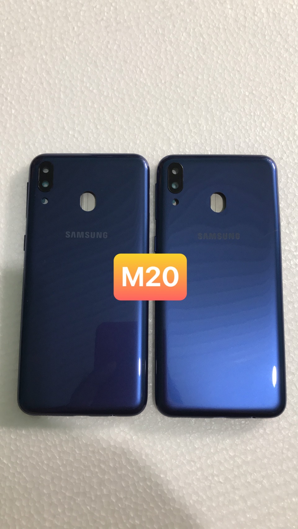 bộ vỏ M20 / SM - M205F - samsung (bộ gồm lưng , sườn và đủ phím bấm ...