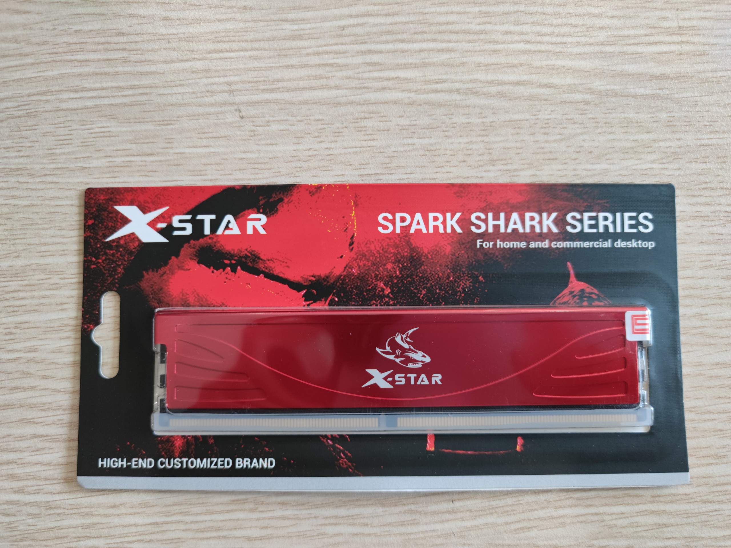 Ram PC DDR4 Xstar 16GB bus 3200 tản nhiệt đỏ bảo hành chính hãng 36 tháng - MixASale
