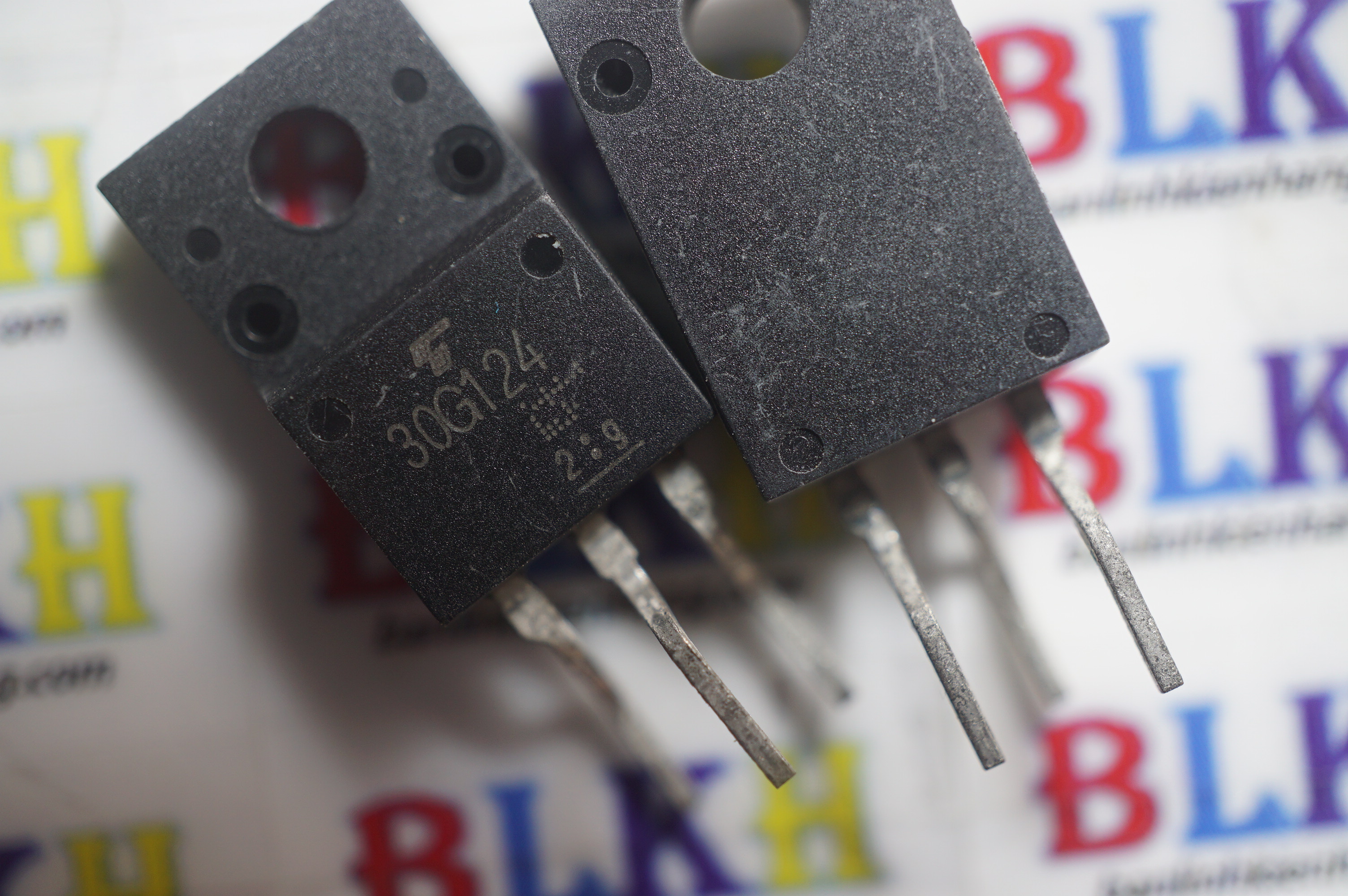 Combo 2 con IGBT D5B60D AOD5B60D 600V 5A TO-252 Mới Chính Hãng 100 ...