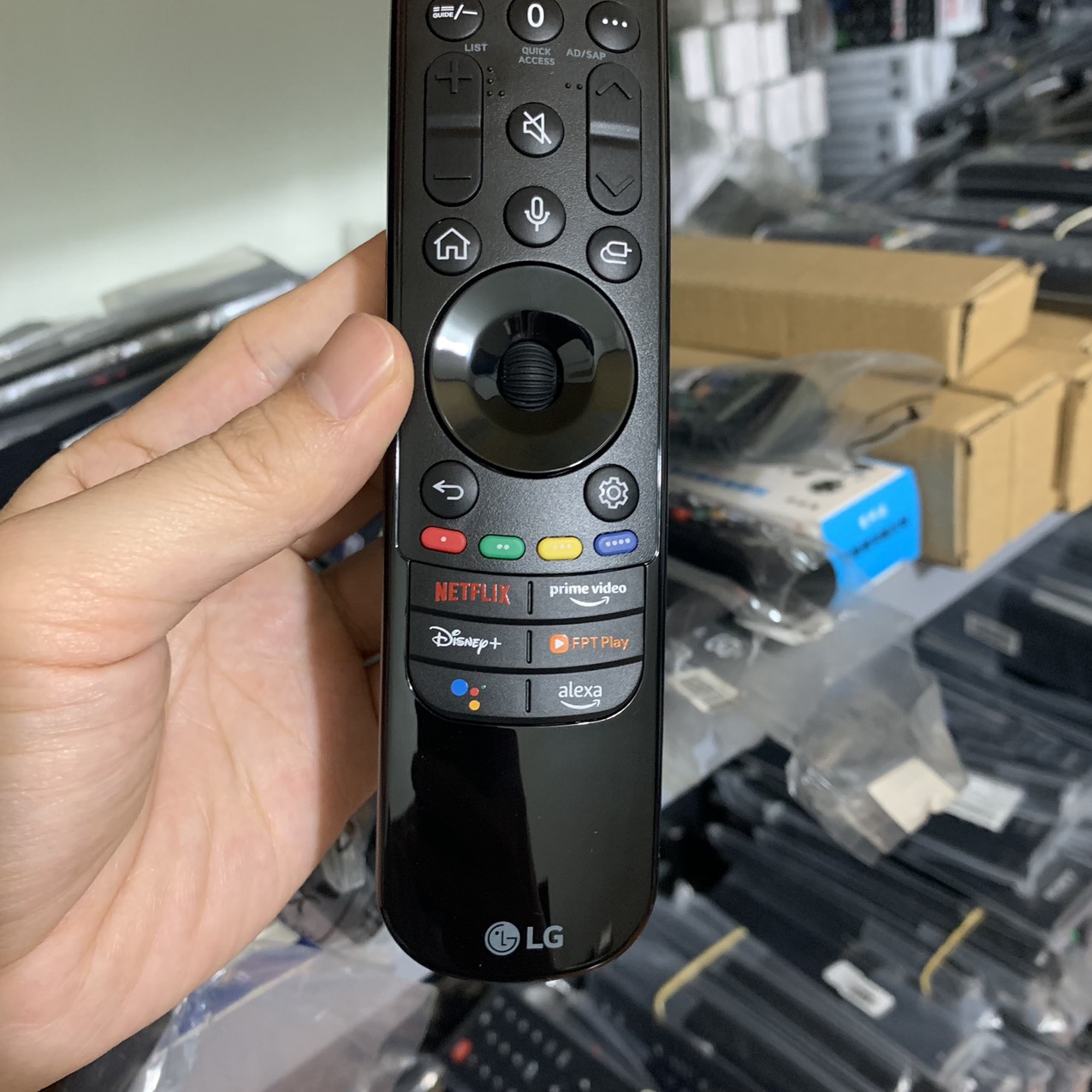 Điều khiển tivi LG giọng nói MR22GA đời 2022 chính hãng Indonesia ...