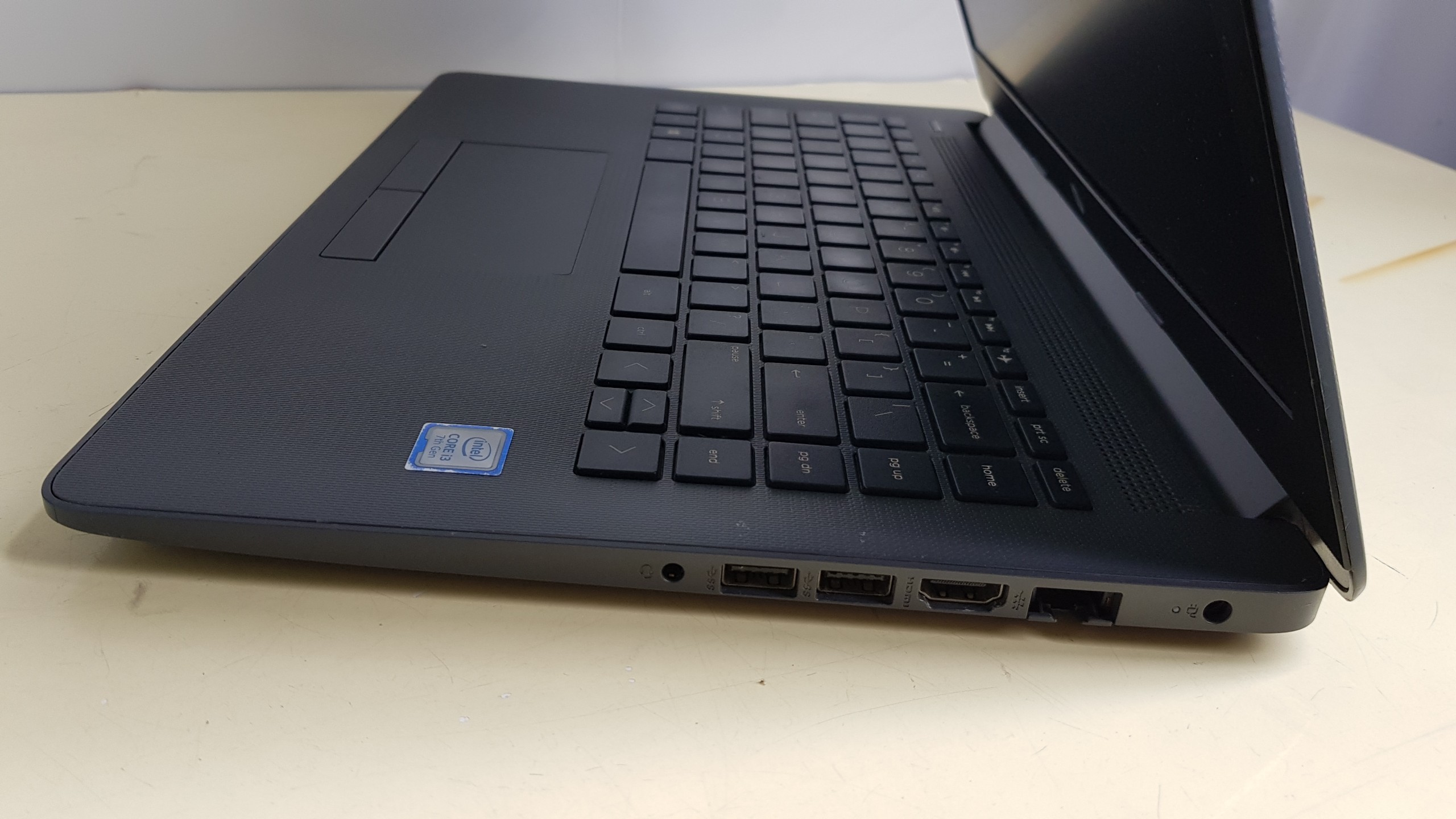 Laptop HP 240 G7 i3-7100U 4GB SSD 120GB 14 - MixASale