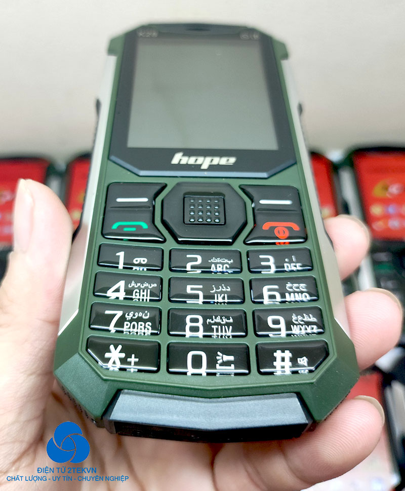 Điện thoại 4 sim Hope K28 đổi gọng nói pin khủng loa to cho người già giá rẻ - MixASale