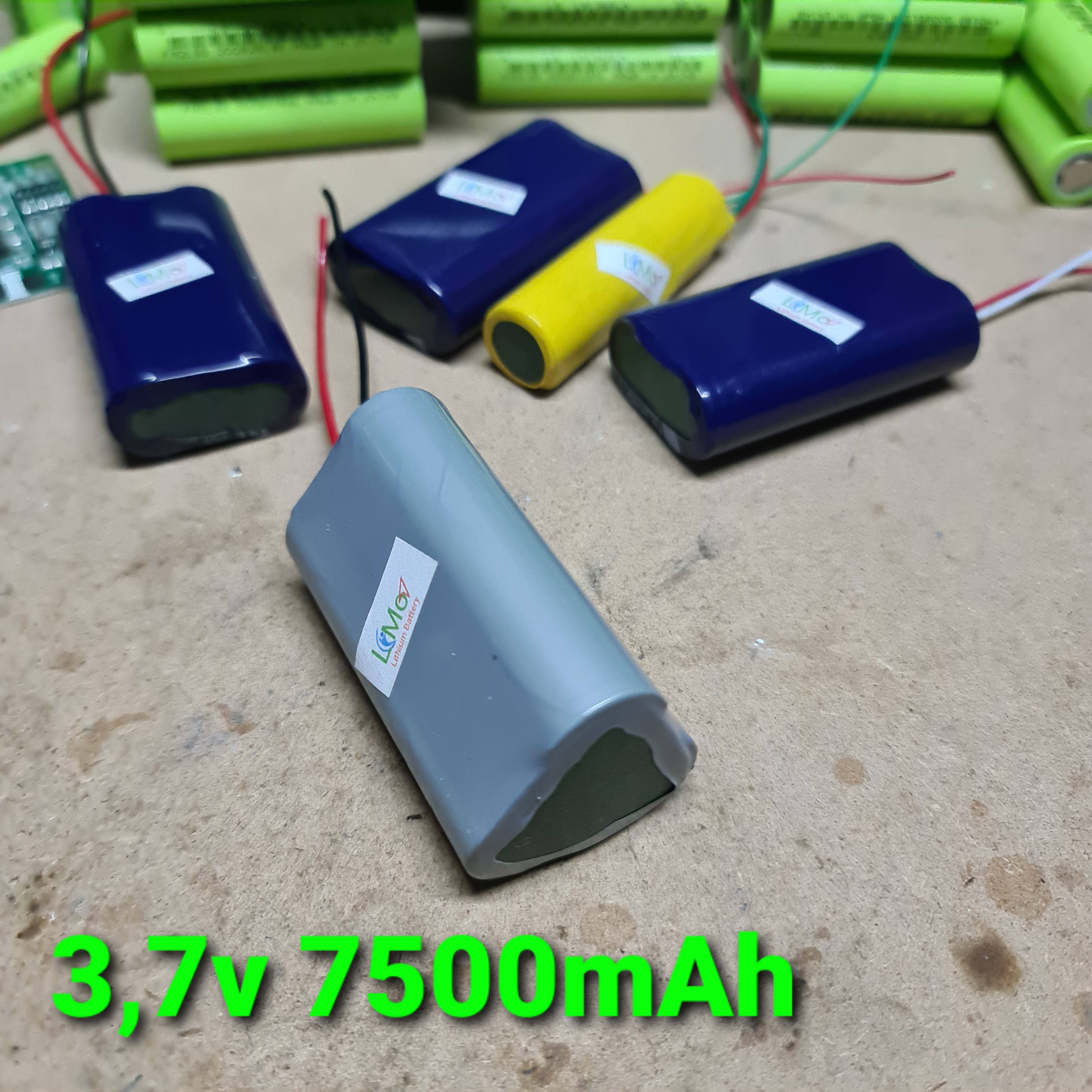 Pin lithium 18650 3,7v (dung lượng 2,6Ah. 5Ah. 7,5Ah). Khối pin lithium ...