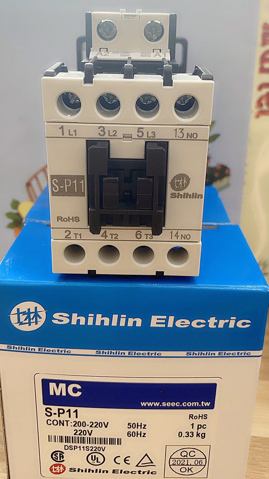 Khởi động từ S-P11 12A 1A 220v/110V chính hãng Shihlin Electric | Lazada.vn