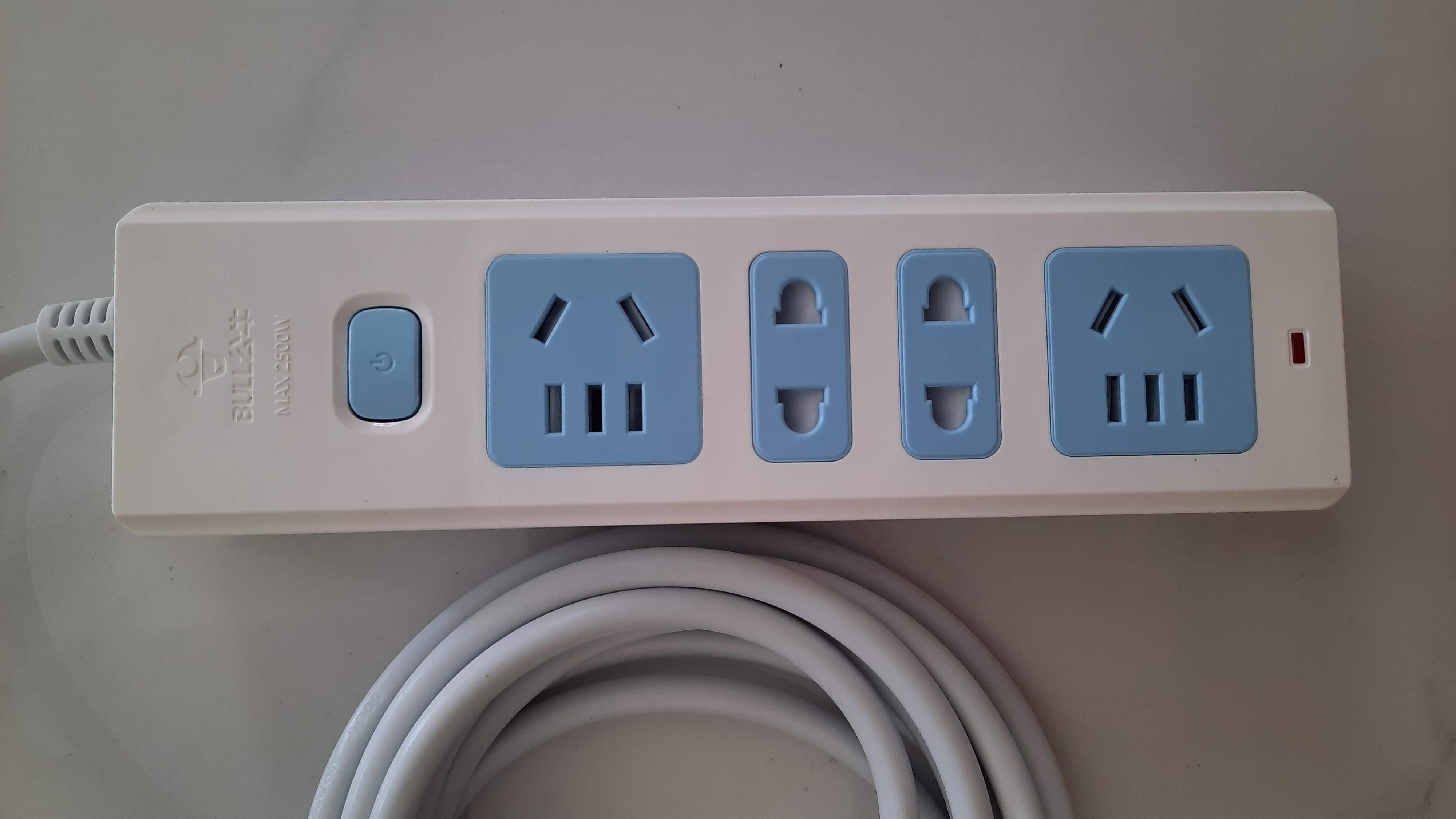 Ổ cắm điện đa năng kéo dài BULL 4 lổ, 1m, 2m, 3m | Lazada.vn