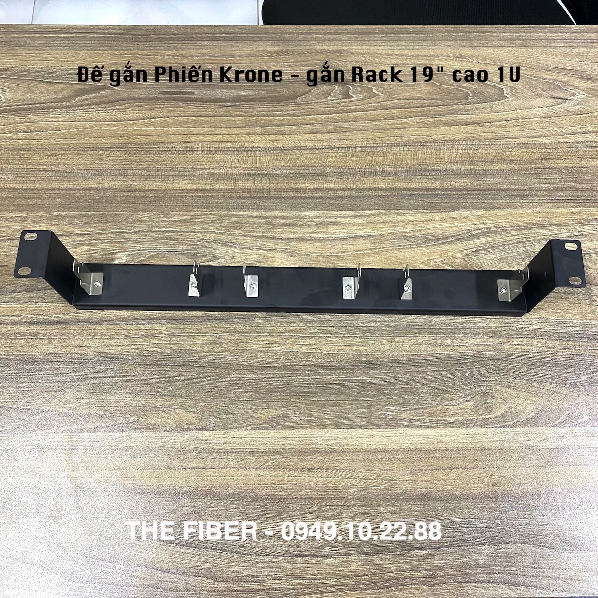 Đế gắn phiến Krone gắn Rack 19" cao 1U | Lazada.vn