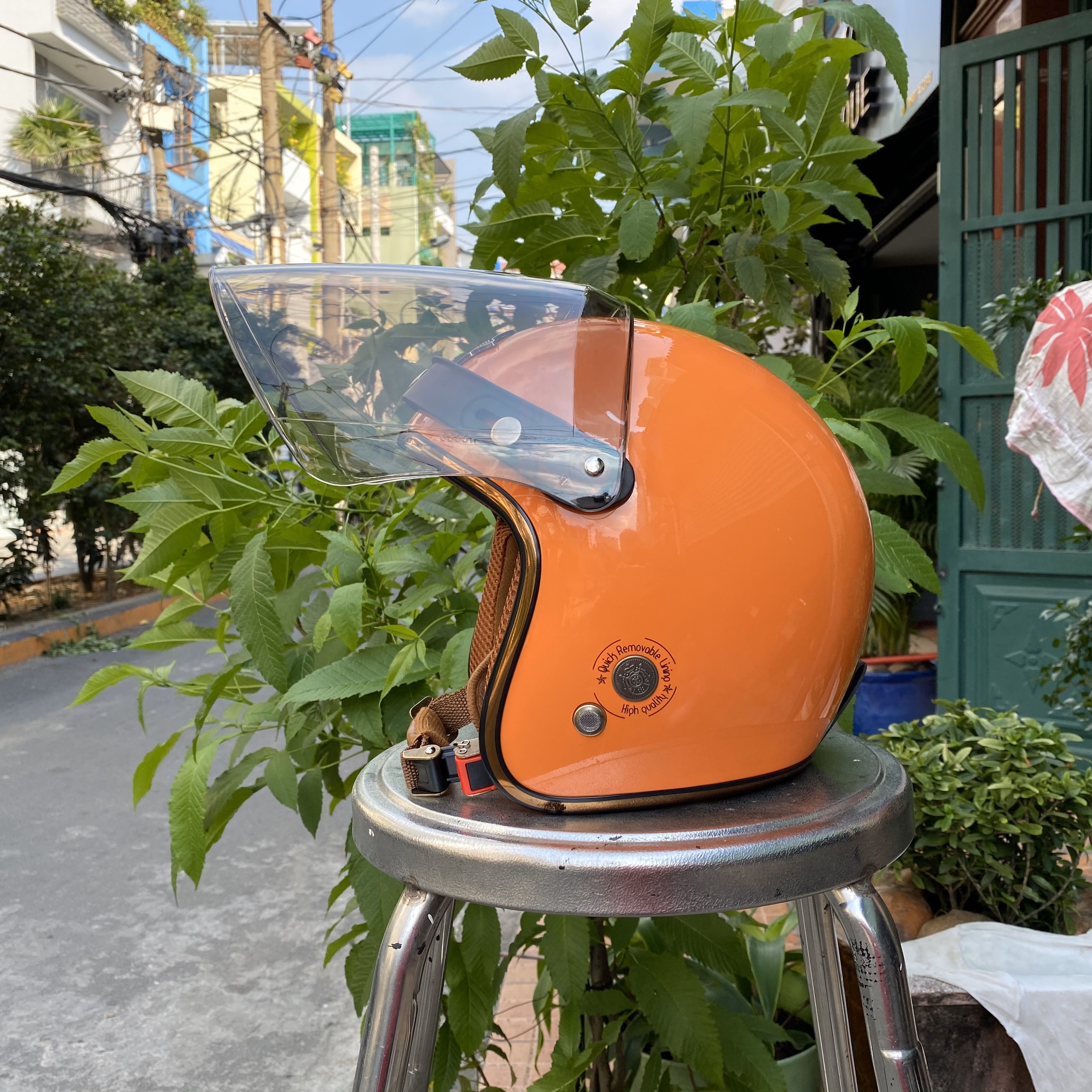 Kính chắn gió mũ bảo hiểm 3/4 đầu và 1/2 đầu loại dài ôm hết cằm - Kính ...