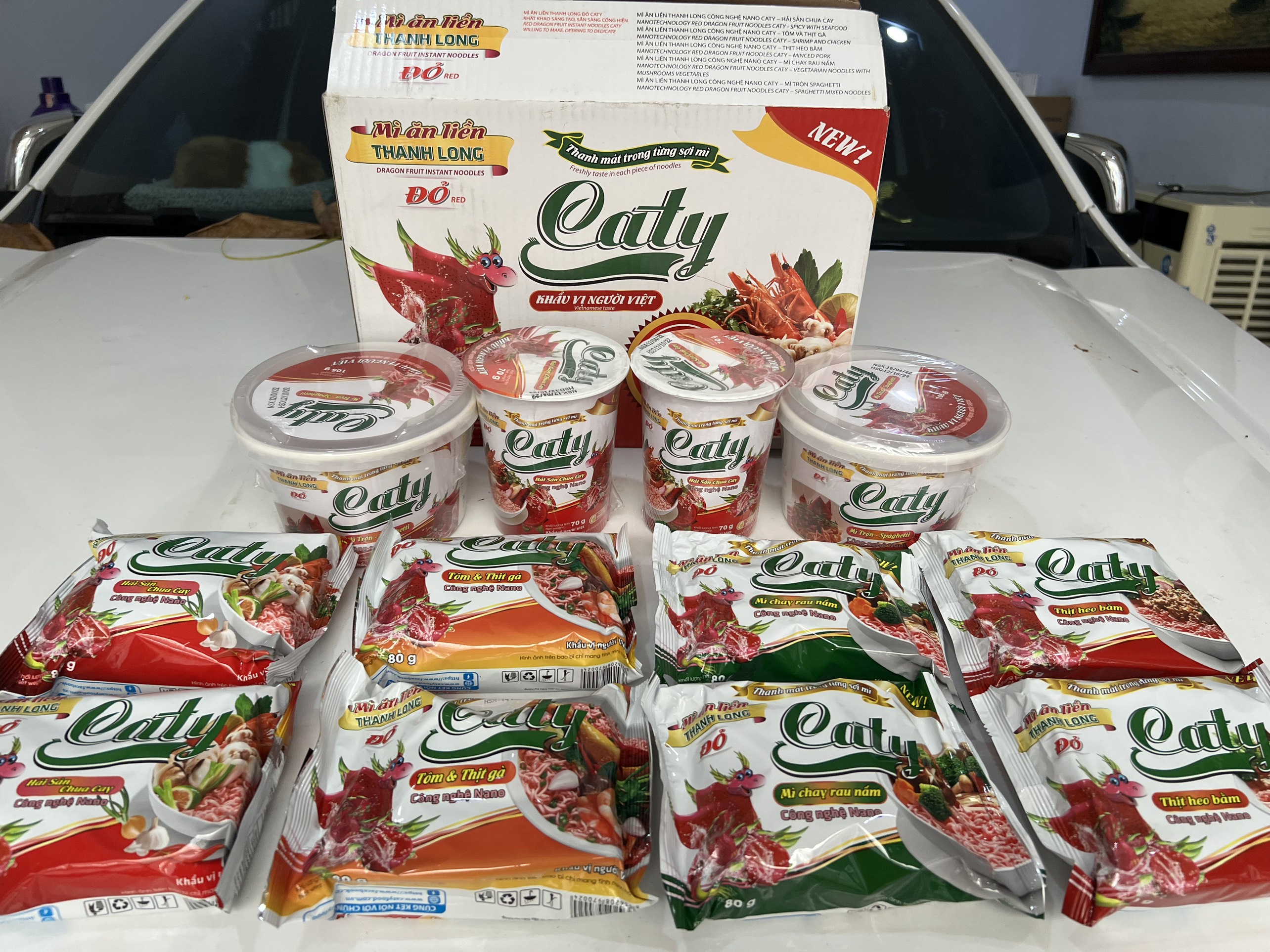 Mì Combo 12 gói 6 vị - mì trái cây Thanh Long, mì Caty dai ngon nguyện sốt sóng sánh. Mì Caty ăn ...